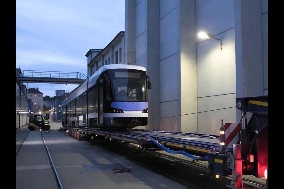Siemens completes first Avenio M tram for Ulm | News | Railway Gazette ...